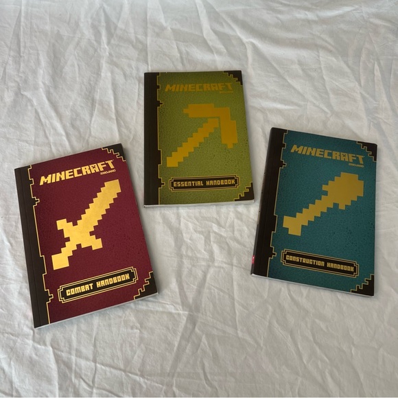 Other | Minecraft Set Of 3 Handbooks Essential Combat Construction ...